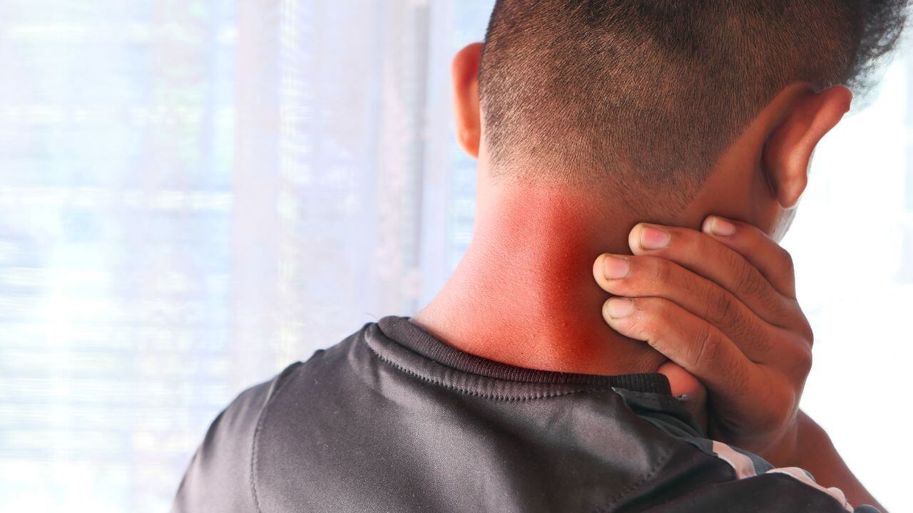Heat or Ice for a Pulled Muscle? | Evolve Chiropractic