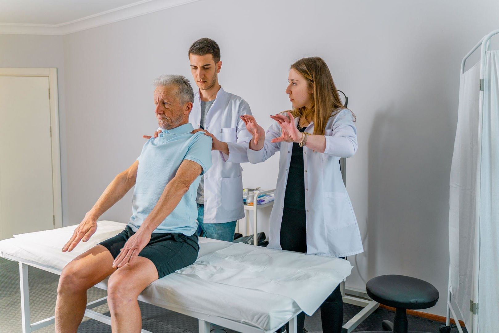 How Can a Chiropractor Help Alleviate Your Neck and Back Pain?
