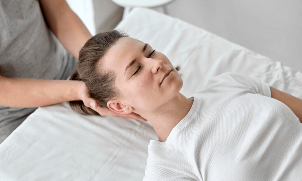 How chiropractic care can help you sleep better - Evolve Chiropractic
